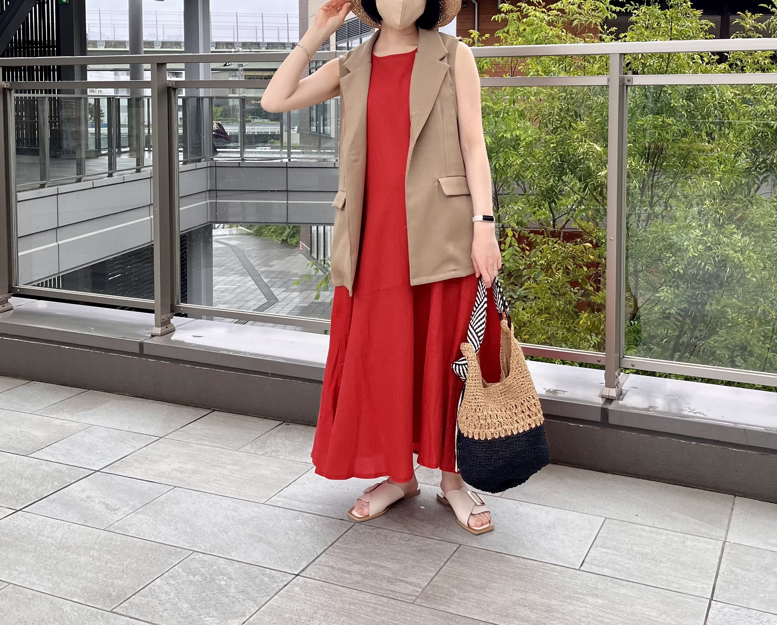 【chez toi】裾ティアードノースリワンピース｜チャオパニック シェトワ バイ パル グループ アウトレット｜ショップトピックス｜グラン ...